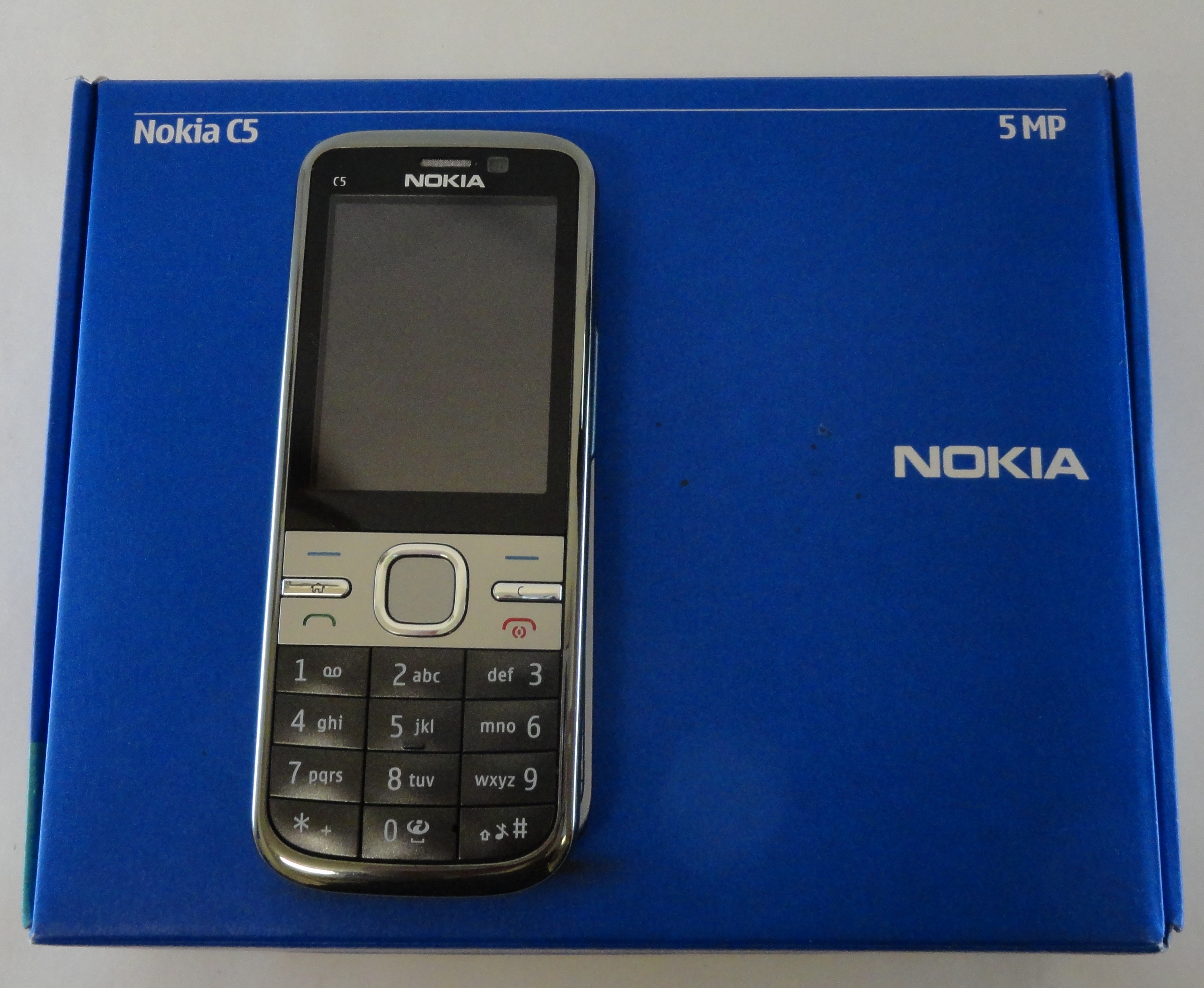 Mobilní telefon Nokia C5-00 (záruka)