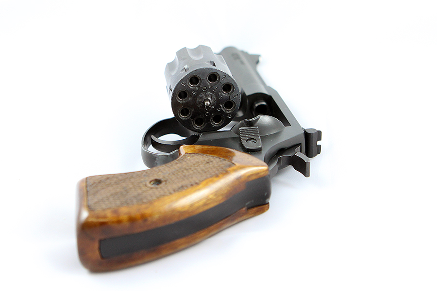 Flobertkový revolver Kora Brno 4 cal. 4mm, černá – dřevo | Zastavárna a ...